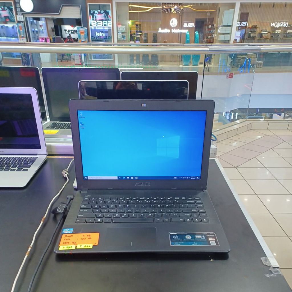 Jual laptop asus X452C core i3 3217U ram 4gb ssd 128gb 897 | Shopee ...