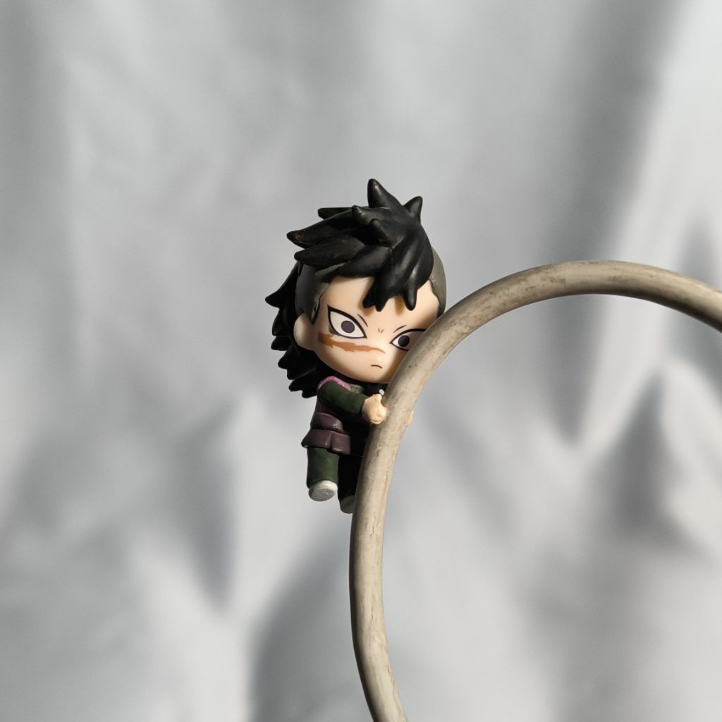 Jual Hugcot Genya Shinazugawa Demon Slayer | Mini Figure Anime | Shopee ...