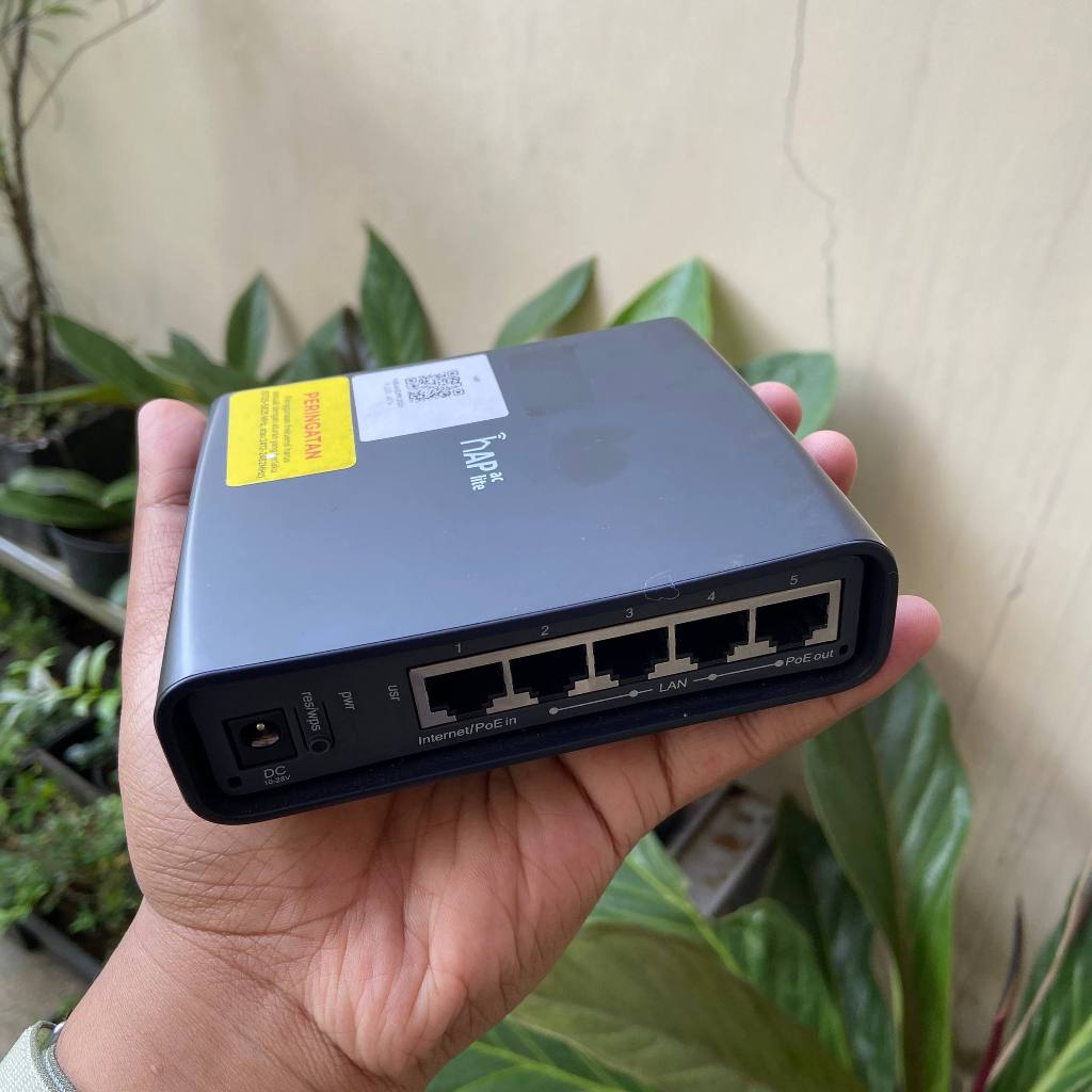 Jual Mikrotik hAP ac lite TC RB952Ui-5ac2nD-TC - Bekas Normal | Shopee ...