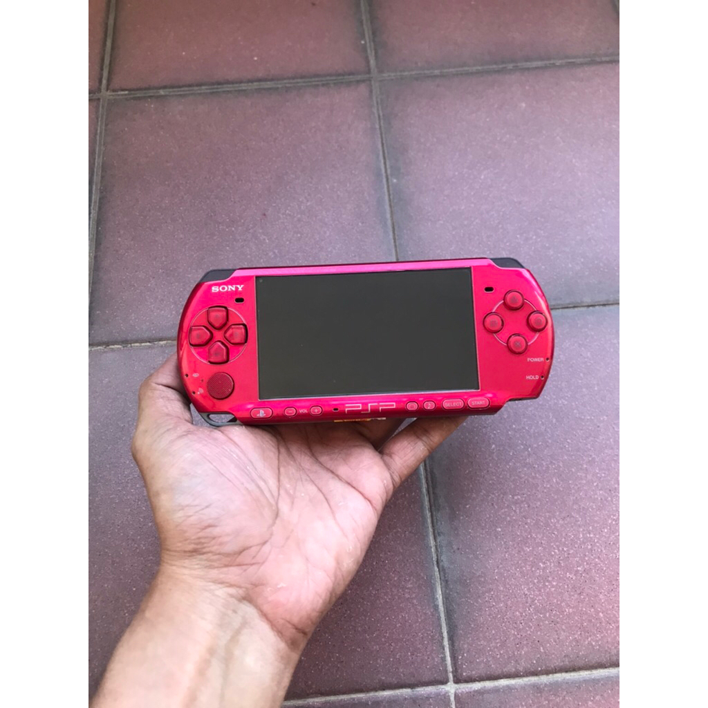 Jual sony psp slim 3000 merah like new | Shopee Indonesia