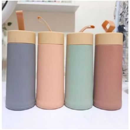 Jual Botol Minum Kaca Lapis Plastik Warna Soft Pastel Dengan Tentengan ...