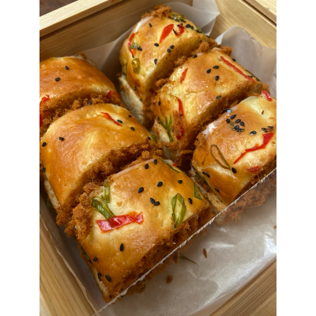 Jual Floss roll roti abon gulung oleh-oleh jogja | Shopee Indonesia