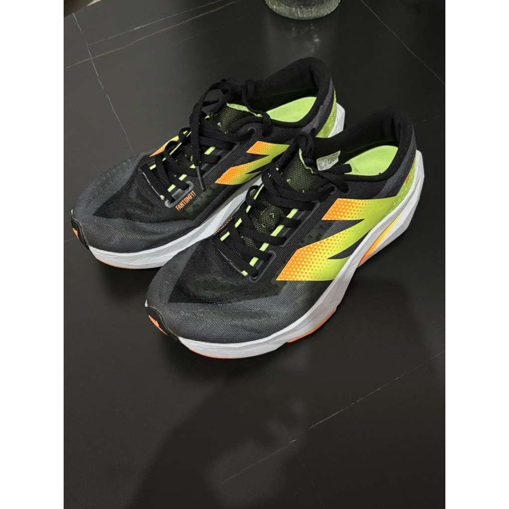 Jual sepatu running nb rebel v4 size 42 ( 26,5 cm) | Shopee Indonesia
