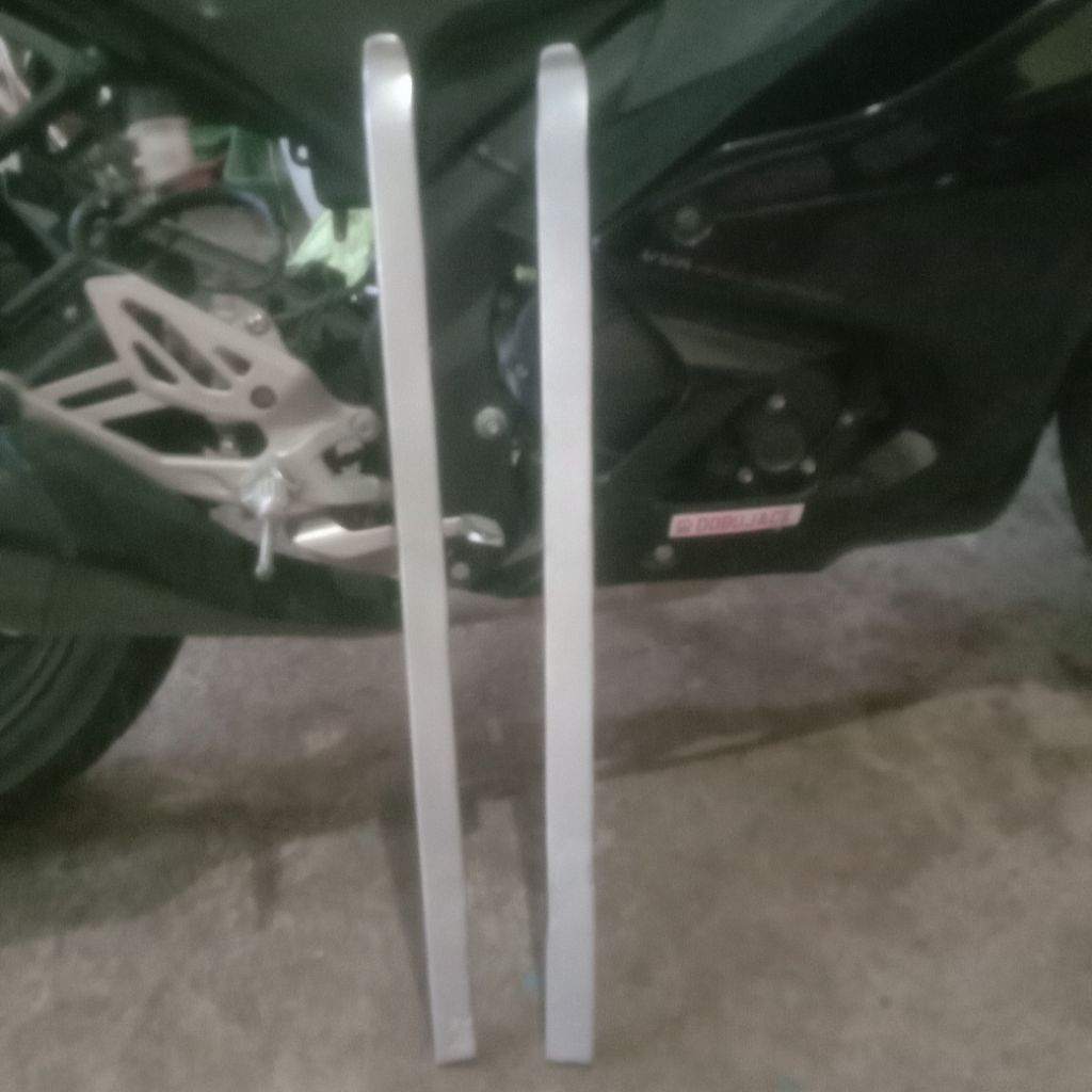 Jual cukit ban mobil/truk/Fuso bahan per truk panjang 70cm lebar 1,3cm ...