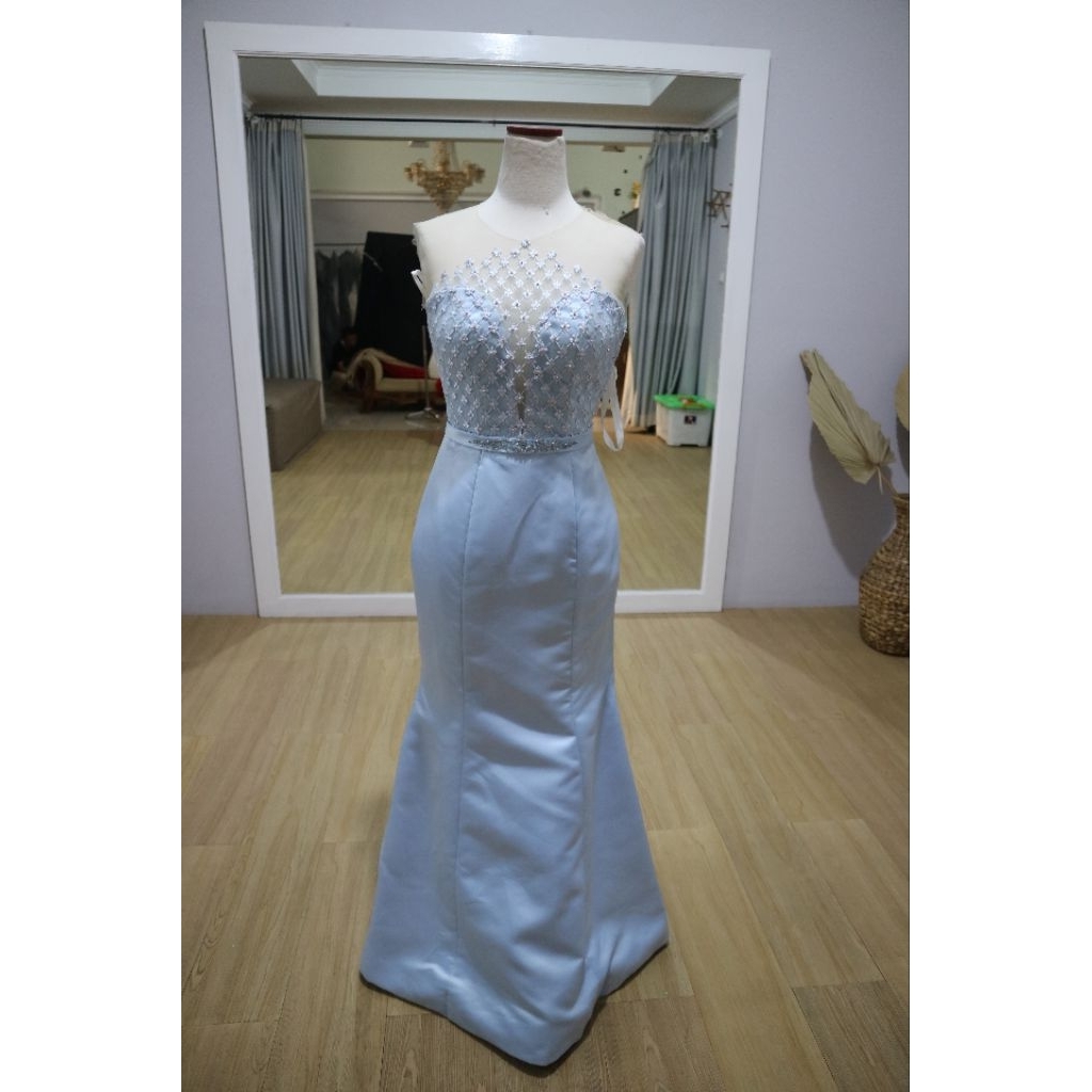 Jual gaun pesta mermaid sexy ice blue / dusty blue preloved | Shopee ...