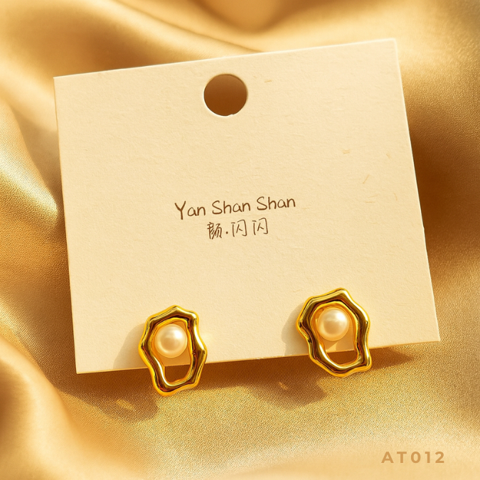 Jual Onnie's Secret Anting Wanita Estetik dengan Desain Bergelombang ...