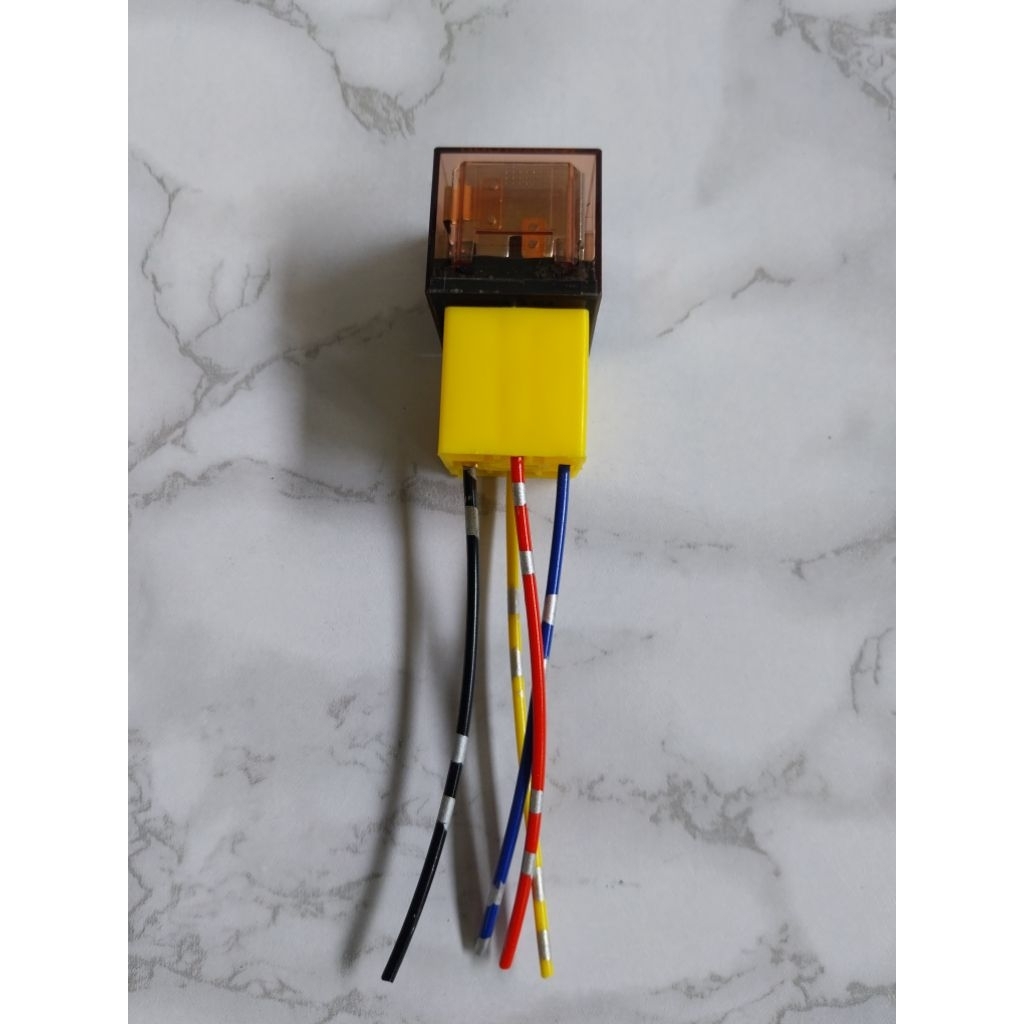 Jual relay 4 kaki plus socket relay4 kaki satu set socket | Shopee ...