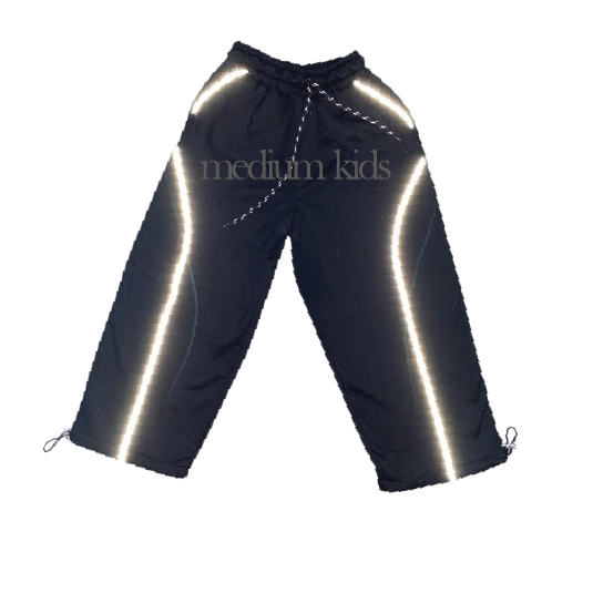 Jual Celana Skena Baggypant Plat Menyala Dalam Gelap Terbaru / Celana Skena Gombrong Unisex Anak ...