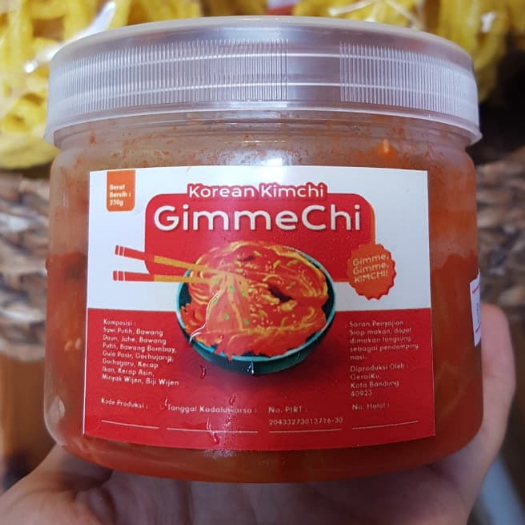 Jual Korean Kimchi GimmeChi 250gr - Produk Kimchi Korea dengan Bahan ...