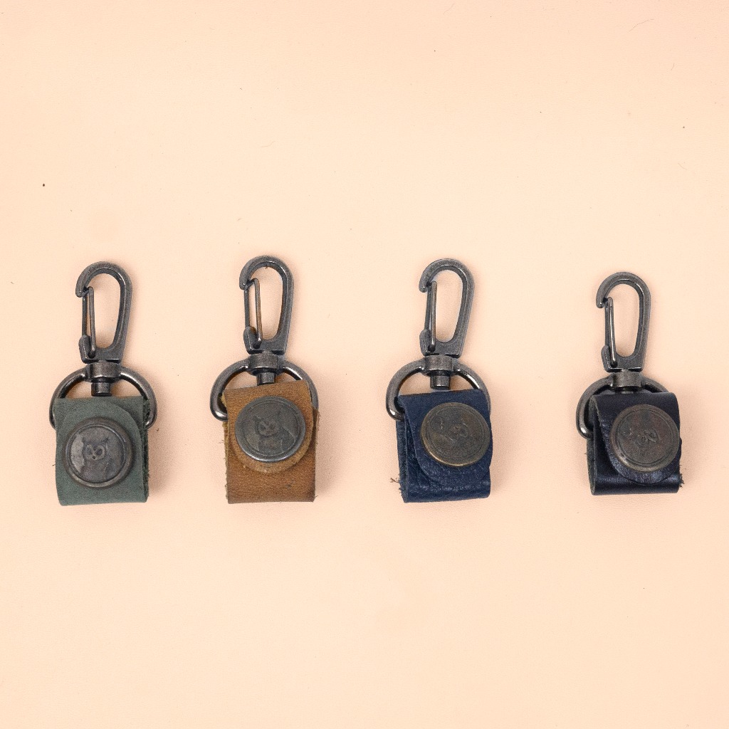 Jual DIVINCES Keychain from Leather - Gantungan Kunci dari Bahan Kulit ...