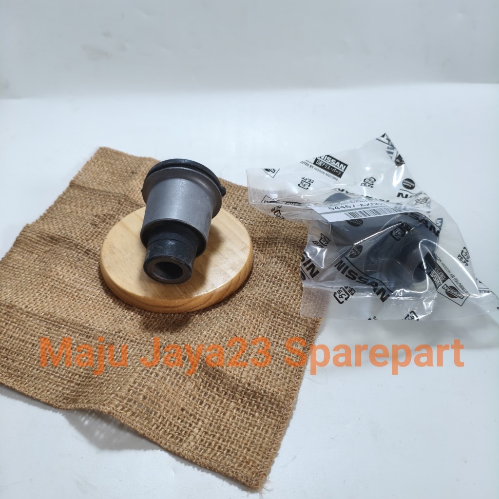 Jual Bushing Arm Cross Member Depan Nissan Livina Original Busing Bush ...