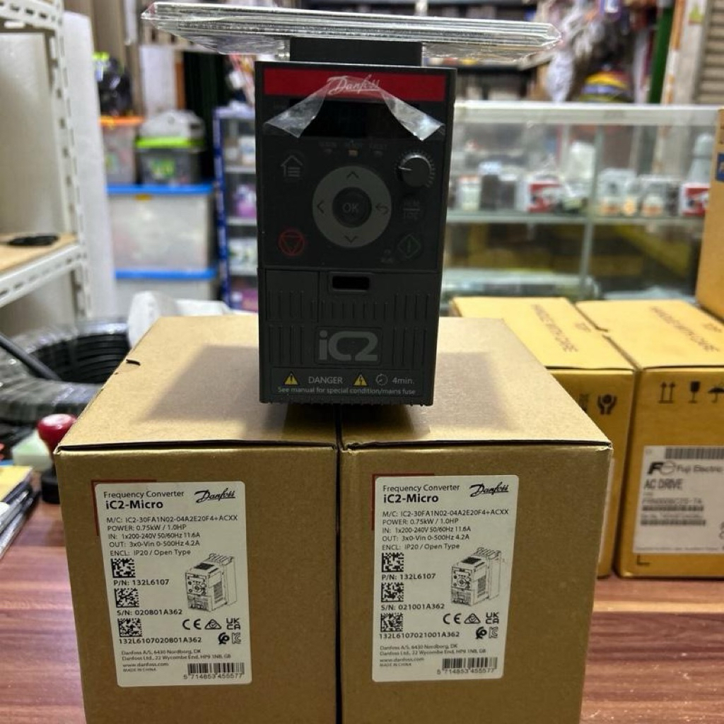 Jual Inverter Danfoss iC2-Micro 0,75kw / 1.0hp IC2-30FA1N02 | Shopee Indonesia