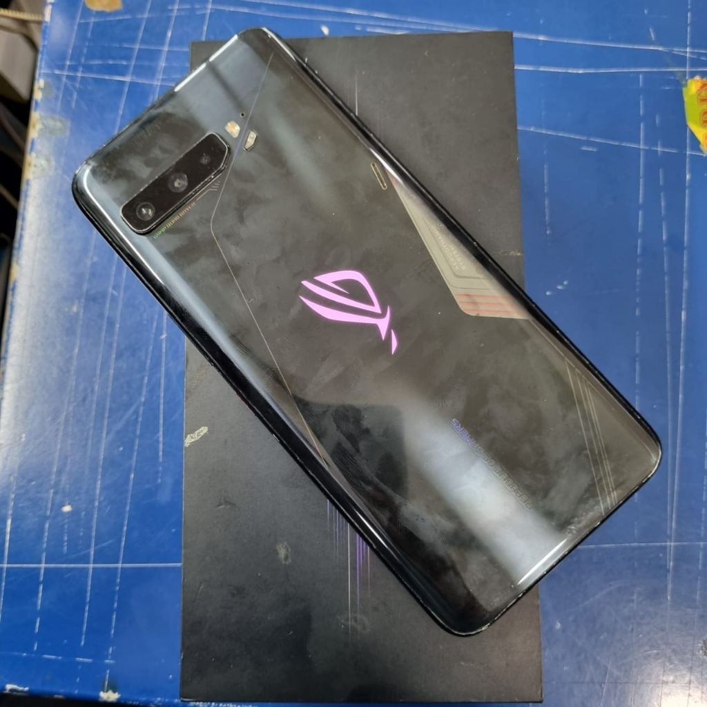 Jual Asus RoG 3 8/128 GB Second Fullset Original | Shopee Indonesia