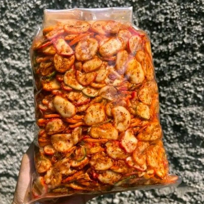 Jual PROMO 2 BUNGKUS KERUPUK SEBLAK GARING EXTRA PEDAS / SERBA 50 GRAM ...