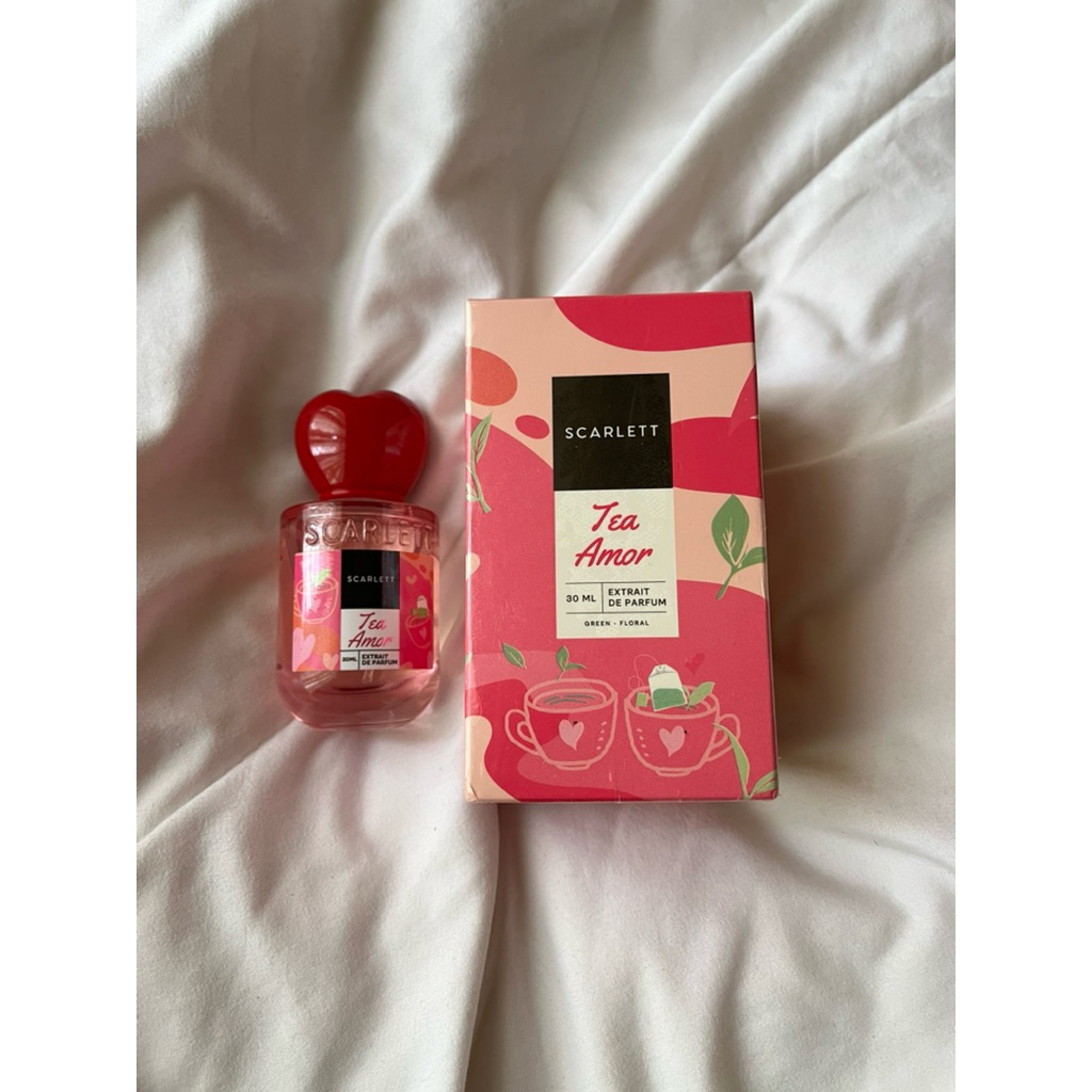 Jual Scarlett Whitening Extrait De Parfum TEA AMOR 30ml | Shopee Indonesia