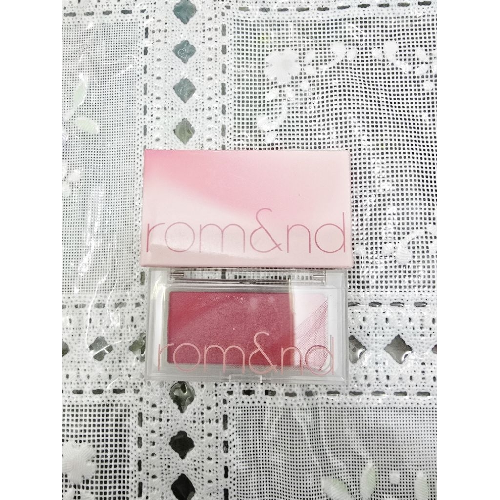 Jual Rom&nd romand spring fever lychee chip blush | Shopee Indonesia