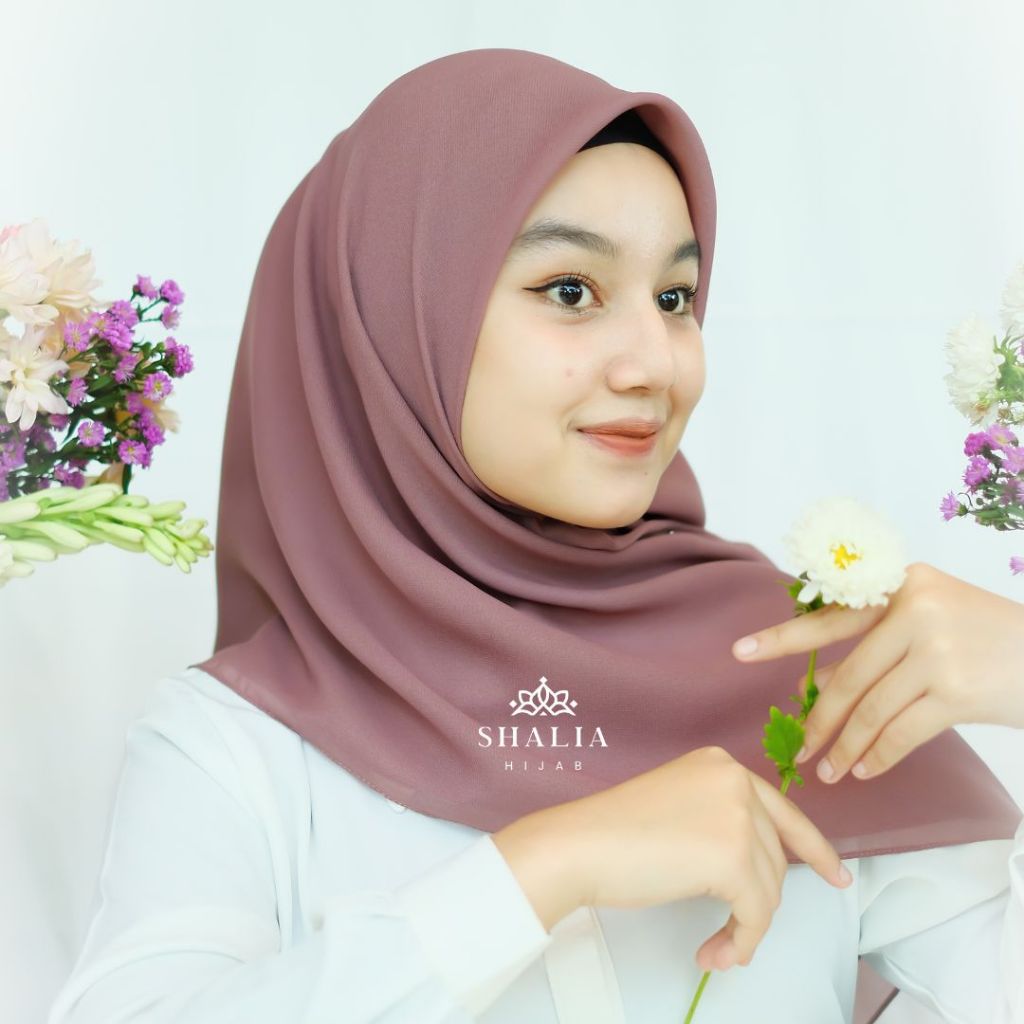 Jual Shalia Hijab - Bella Square Jilbab Segi Empat Paris Premium ...