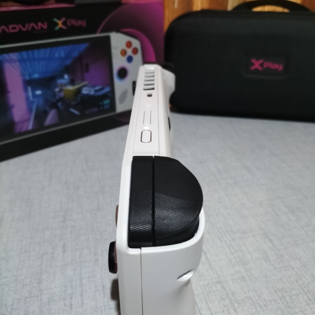 Jual Advan XPlay Ryzen 7 7840U X Play Handheld PC | Shopee Indonesia