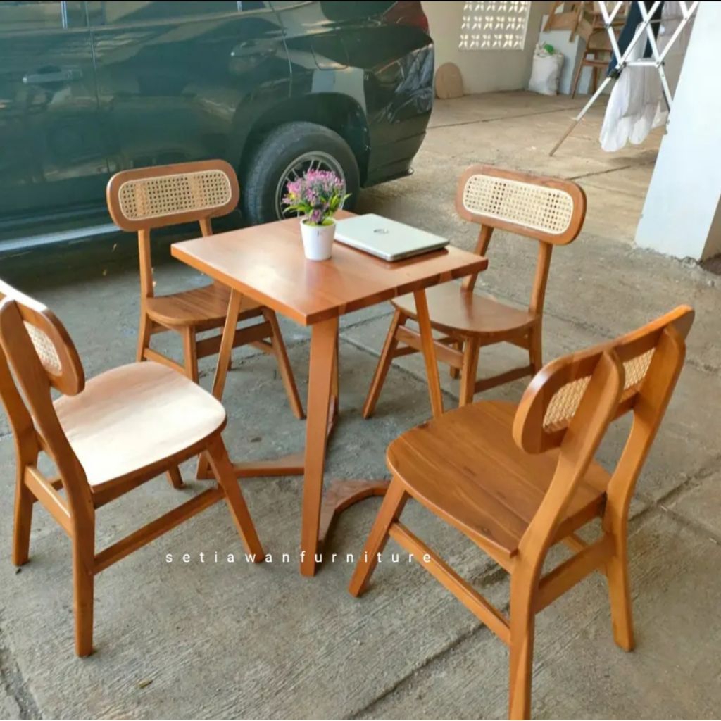 Jual Set Meja Cafe 4 Kursi Kayu Jati - Kursi Cafe Jati - Meja Cafe ...