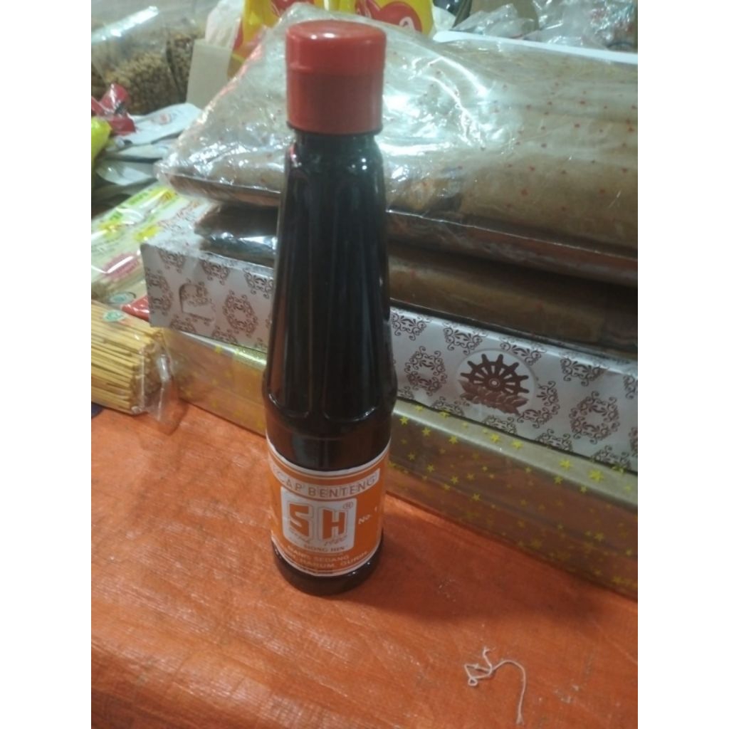 Jual Kecap SH Benteng Manis Sedang 620ml Botol Plastik | Shopee Indonesia