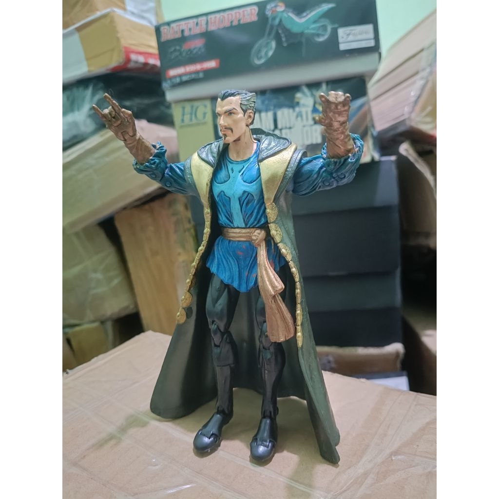 Jual Marvel Legends doctor strange move Original Hasbro | Shopee Indonesia