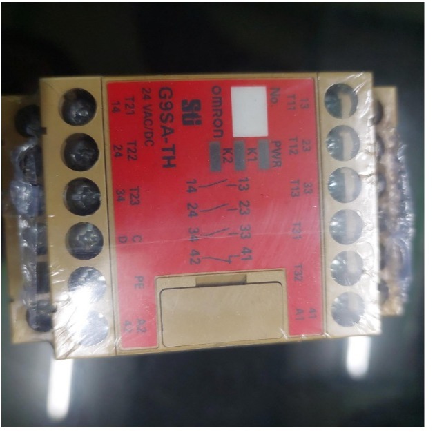 Jual OMRON G9SA-TH301 SAFETY RELAY UNIT TWO HAND CONTROLLER 24VAC/DC ...
