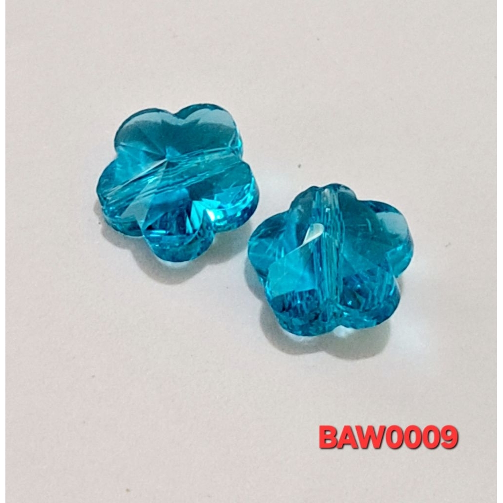 Jual manik-manik kaca bentuk bunga plum 10 mm warna blue lake isi 10 ...