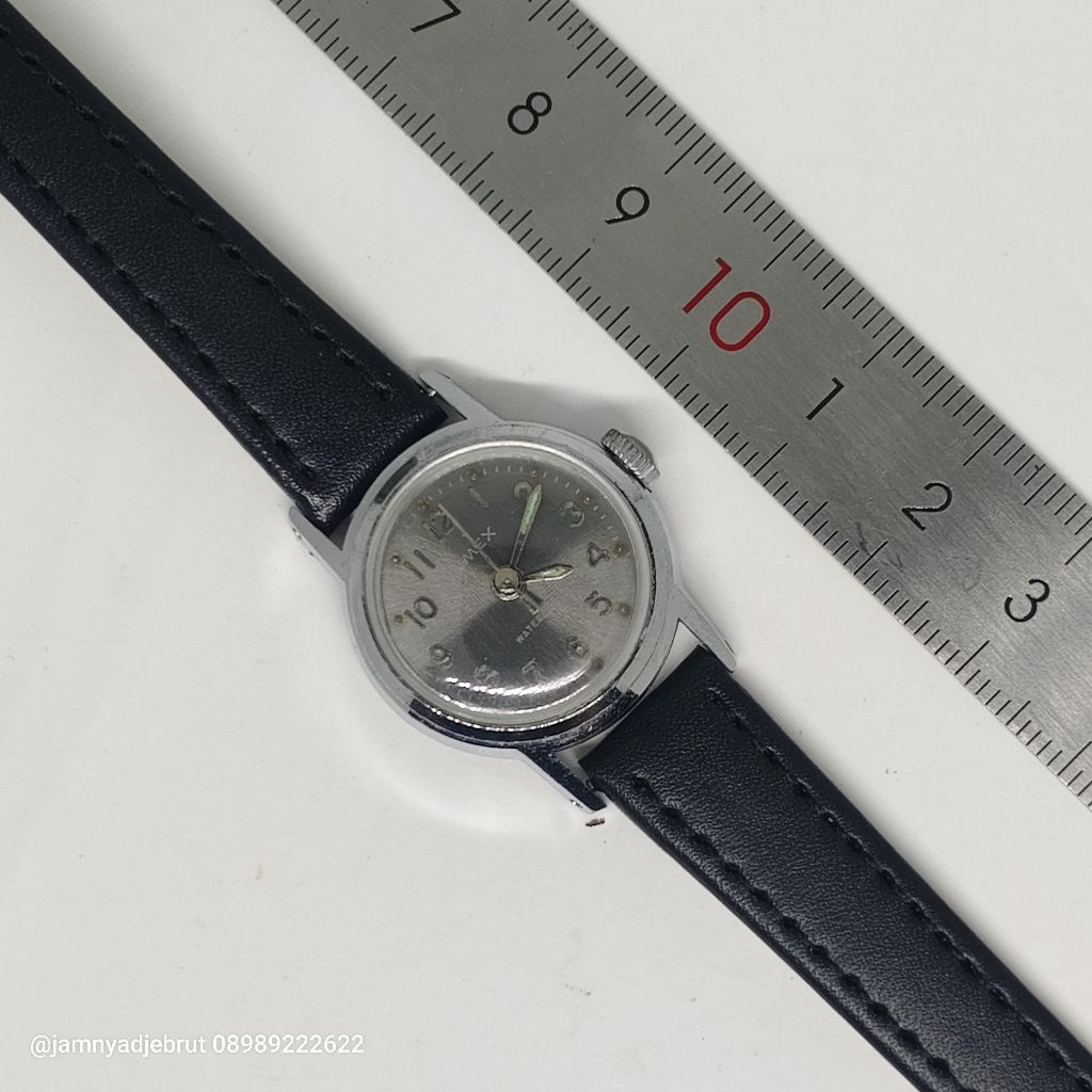 Jual Jam Timex Manual Hand Winding Ladies Silver Brown Bekas | Shopee ...