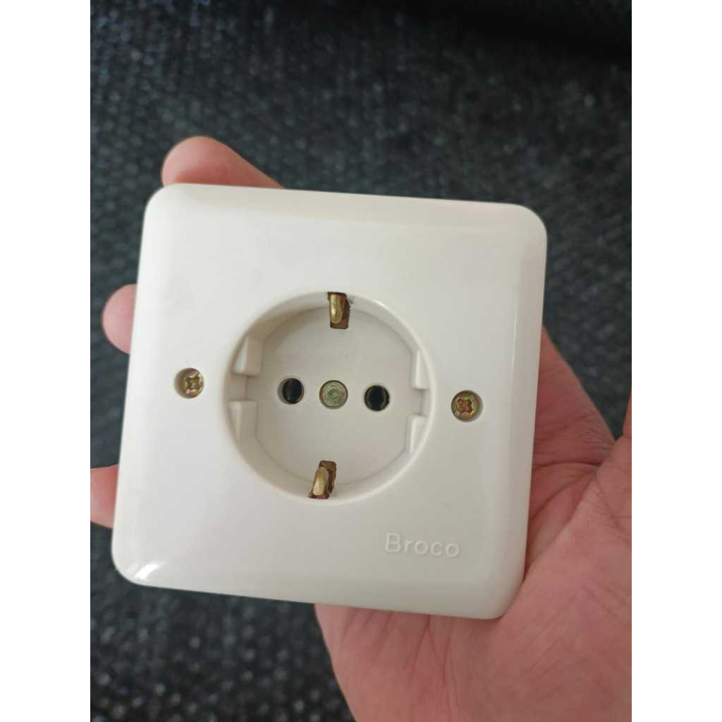 Jual BROCO IB STOP KONTAK ARDE CREAM 5511 - 5511U NEW GEE INBOW TANAM ...
