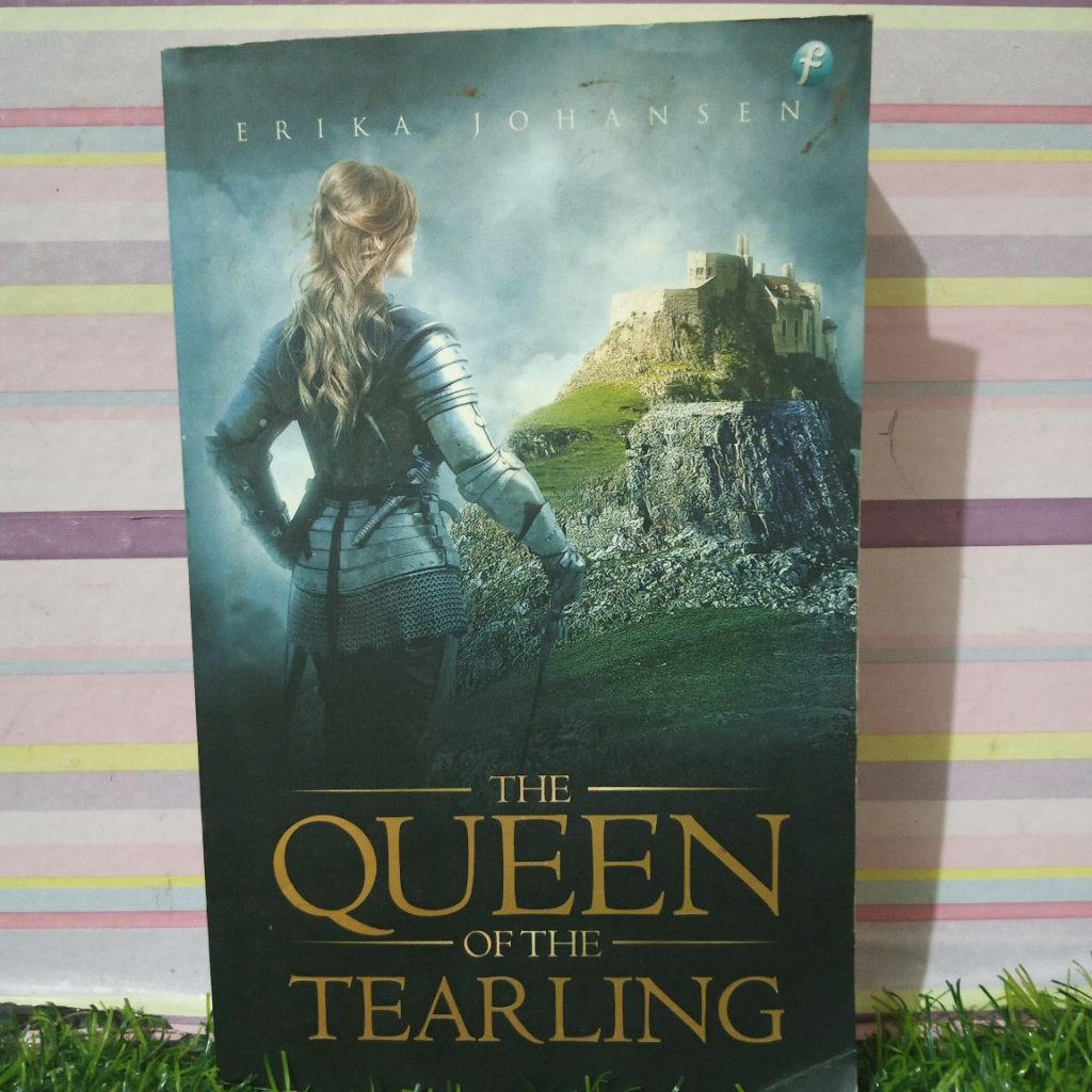 Jual Buku The Queen Of The Tearling Softcover Bahasa Indonesia | Shopee ...