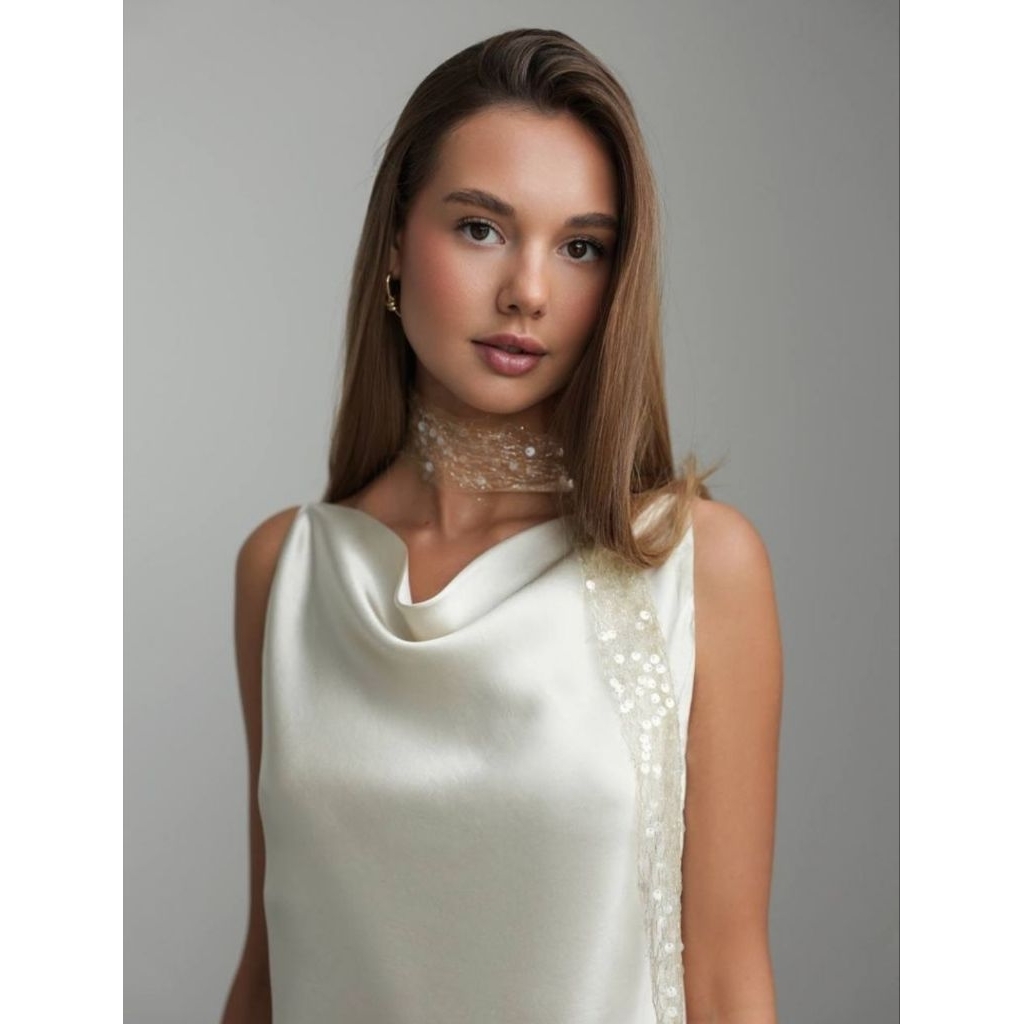 Jual chloe top/atasan wanita satin/baju leher sabrina/baju satin ...