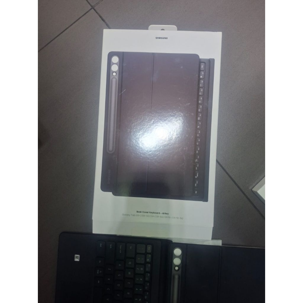 Jual Ex Display Bookcover Keyboard AI Trackpad Tab S10Plus / Tab S9 FE ...