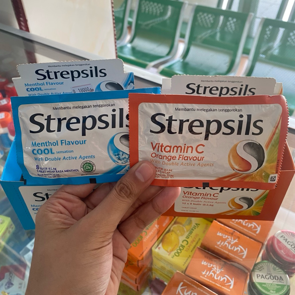 Jual Strepsil Tablet Hisab Melegakan Tenggorokan Isi 8 Butir | Shopee ...