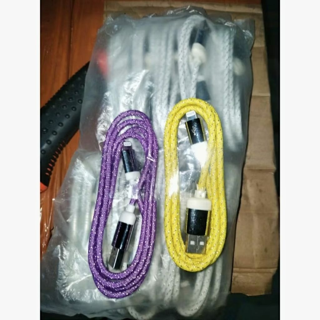 Jual KABEL CAS TWS / KABEL LIGHTNING PENDEK | Shopee Indonesia