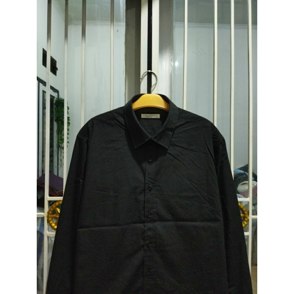 Jual kemeja hitam Christian stephanus XL pria | Shopee Indonesia