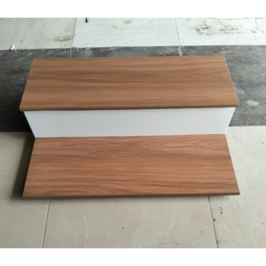 Jual granit tangga motif kayu doble bevel kombinasi putih 30x100/custom ...