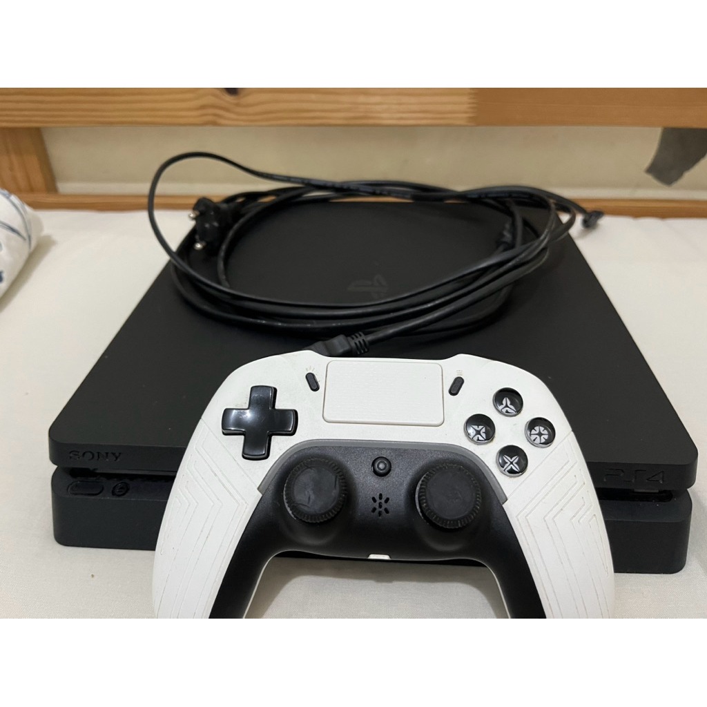 Jual Ps4 Slim 1Tb + Stik Rexus + 8 game digital | Shopee Indonesia