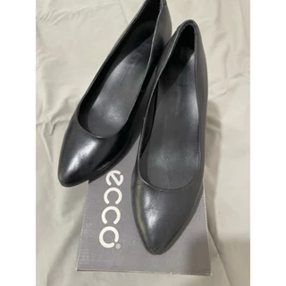 Jual Sepatu Ecco Terlengkap & Harga Terbaru Desember 2025 | Shopee ...