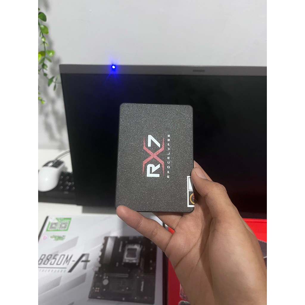 Jual SSD SATA RX7 256GB | Shopee Indonesia