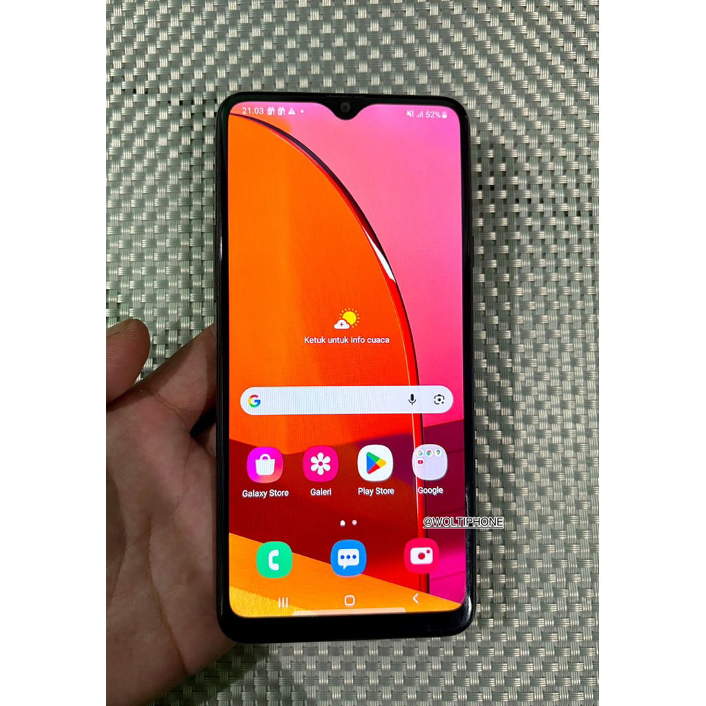 Jual SAMSUNG GALAXY A20S 4/64 ORIGINAL 4G LTE HANDPHONE ANDROID SECOND ...
