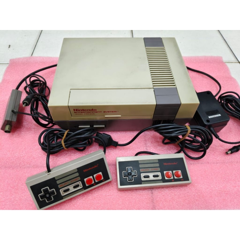 Jual NINTENDO NES ASIAN VERSION ORIGINAL VINTAGE | Shopee Indonesia