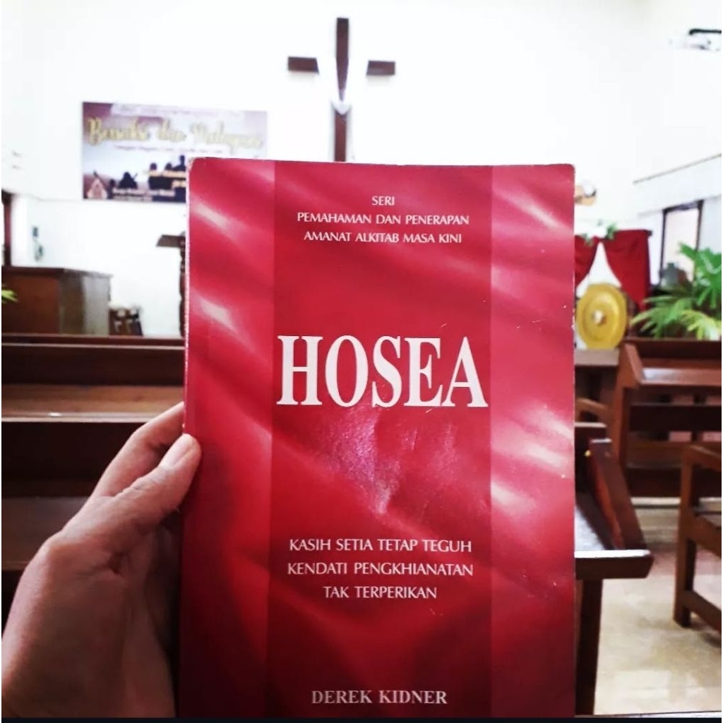 Jual Buku Pendalaman Alkitab seri kitab Hosea Yayasan Komunikasi Bina ...