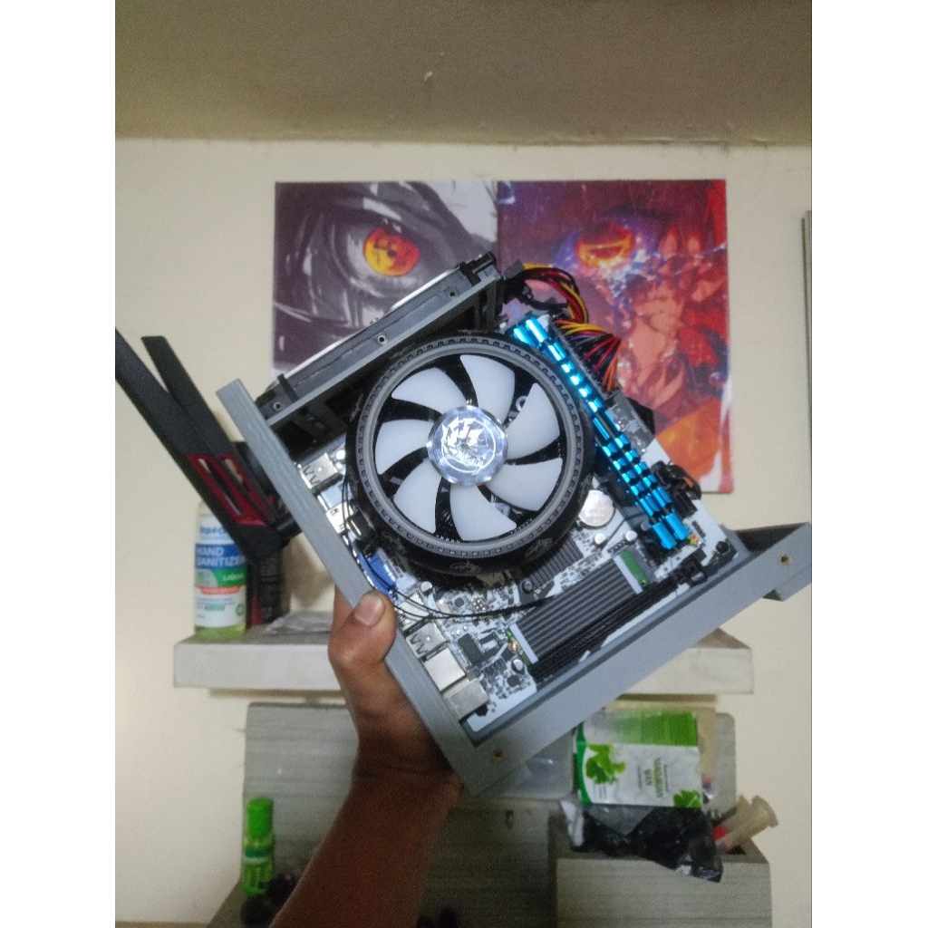 Jual Mini PC Mini ITX X86 Server HomeLab Xeon 4 core 8 thread | Shopee ...