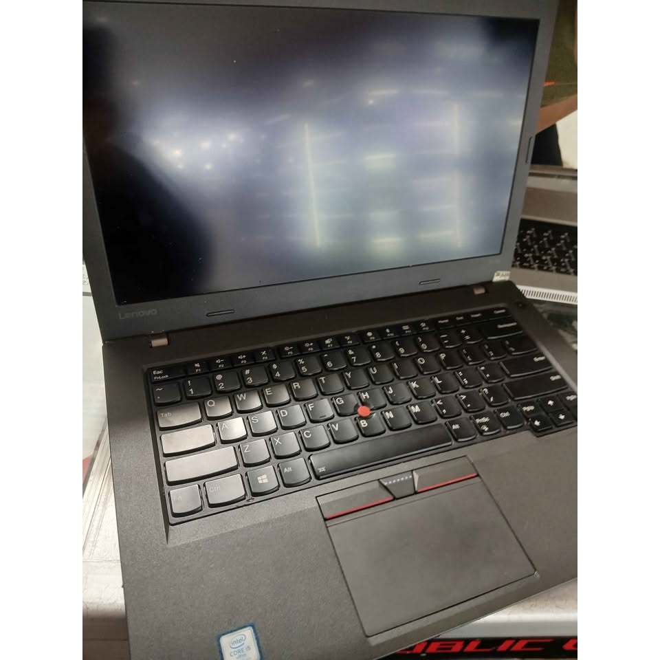 Jual T470P Core i5 gen 7 + Nvdia MX 940M (MINUS) | Shopee Indonesia