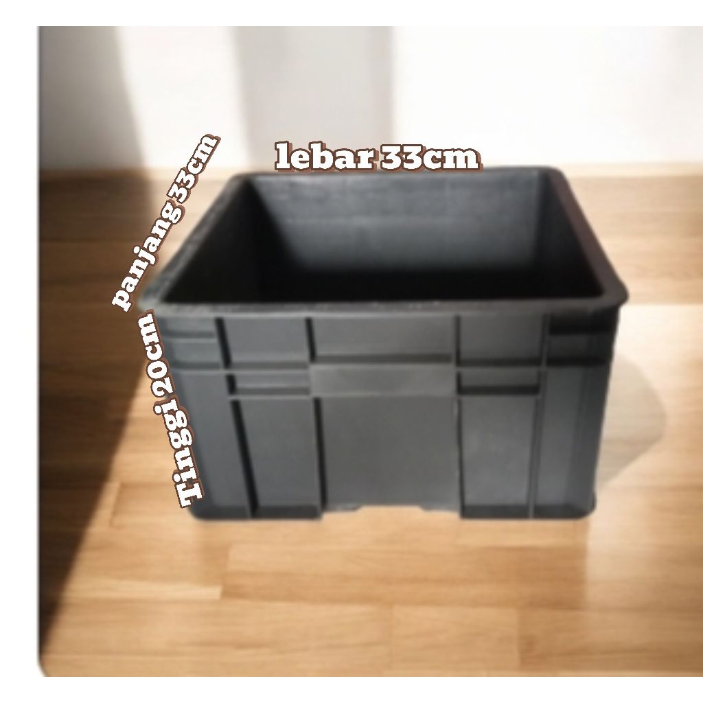 Jual box plastik kontainer rabbit no6644 bekas ukuran 33x33x20, tidak ...