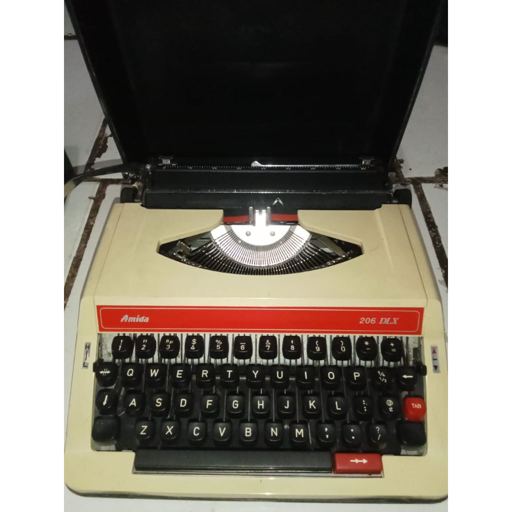 Jual MESIN KETIK MEREK AMIDA ANTIK JADUL NORMAL | Shopee Indonesia