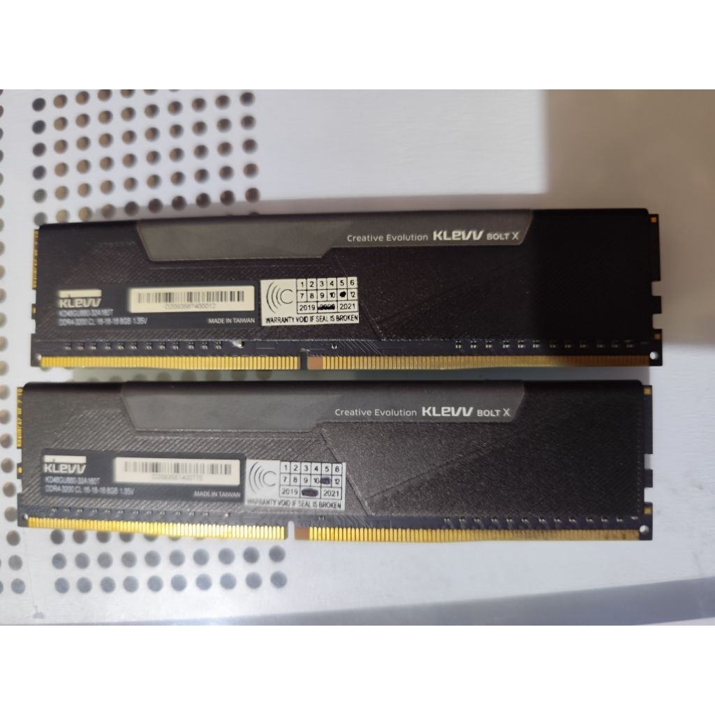 Jual RAM Ddr4 16GB 8x2 KLevv 3200Mhz Second Normal | Shopee Indonesia