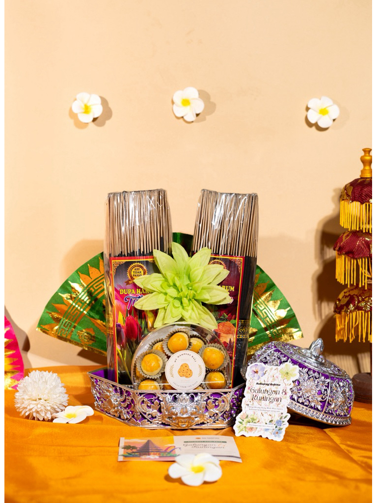 Jual AMERTA 1 Hampers Galungan Bali | Parcel Galungan Kuningan Kue ...
