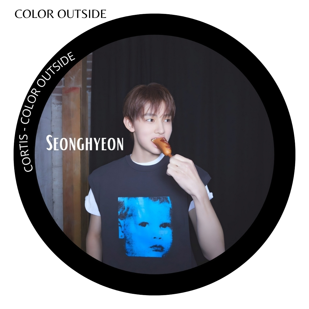 Jual GANCI CORTIS PIN COLOR OUTSIDE THE LINE 58 MM KEYCHAIN GANTUNGAN ...