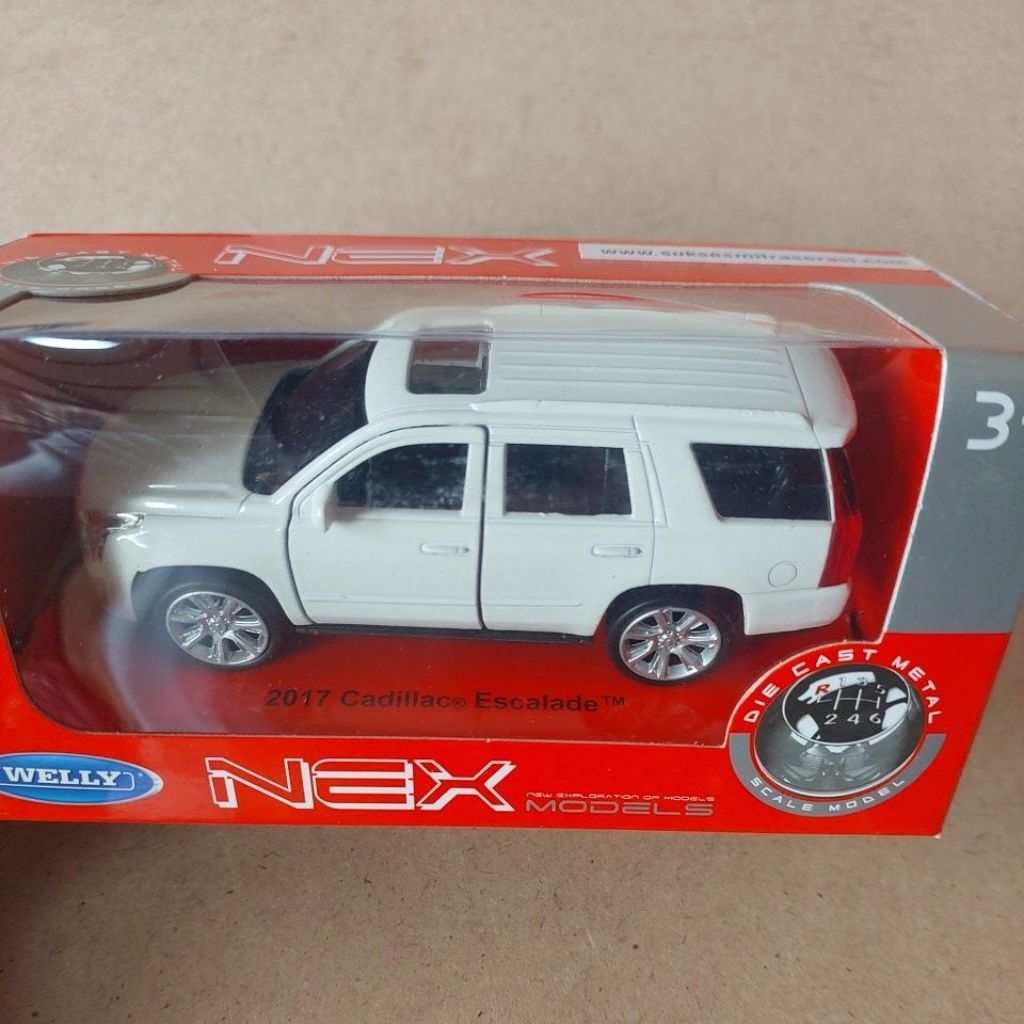 Jual MAINAN ANAK DIE CAST WELLY 1:32 MOBIL BESI KOLEKSI WELLY 2017 ...